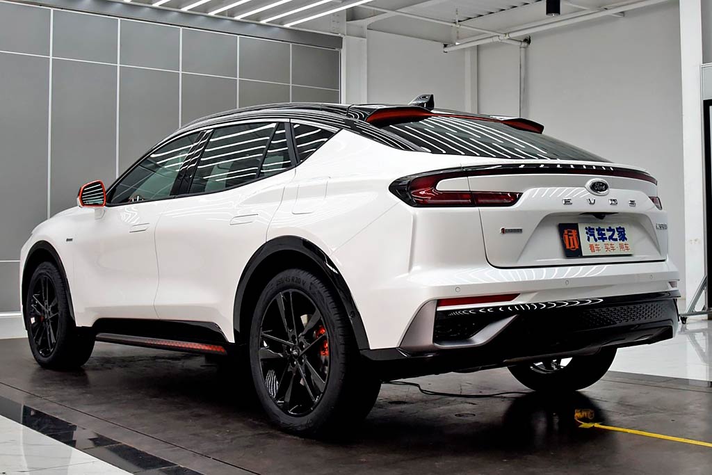 Ford Evos 2026 - фото, цена, обзор, характеристики