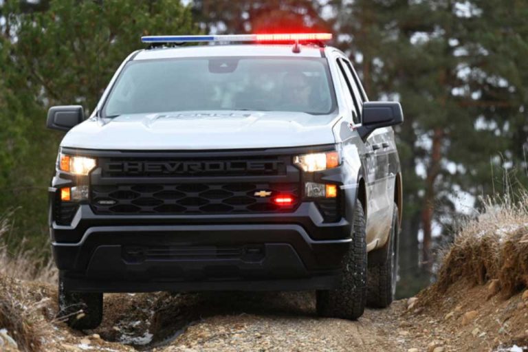 Пикап Chevrolet Silverado получил полицейскую версию для скоростных погонь