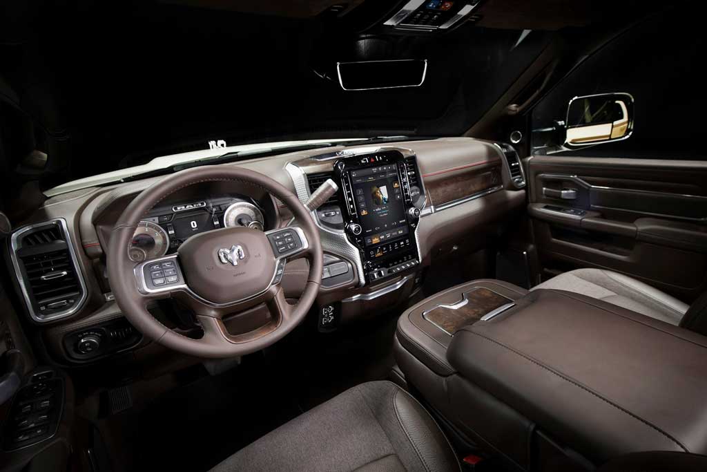Новый пикап RAM 2500 HD выполнили в ретро-стиле: дизайн придумал кантри ...