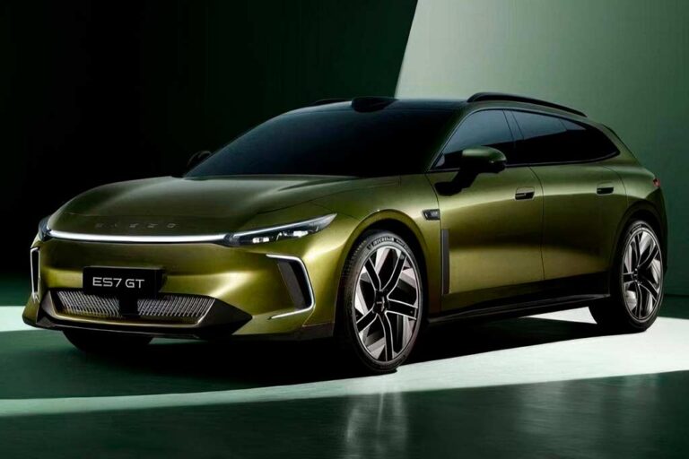 Exeed ES7 GT: представлен гибридный универсал с мегаваттной зарядкой
